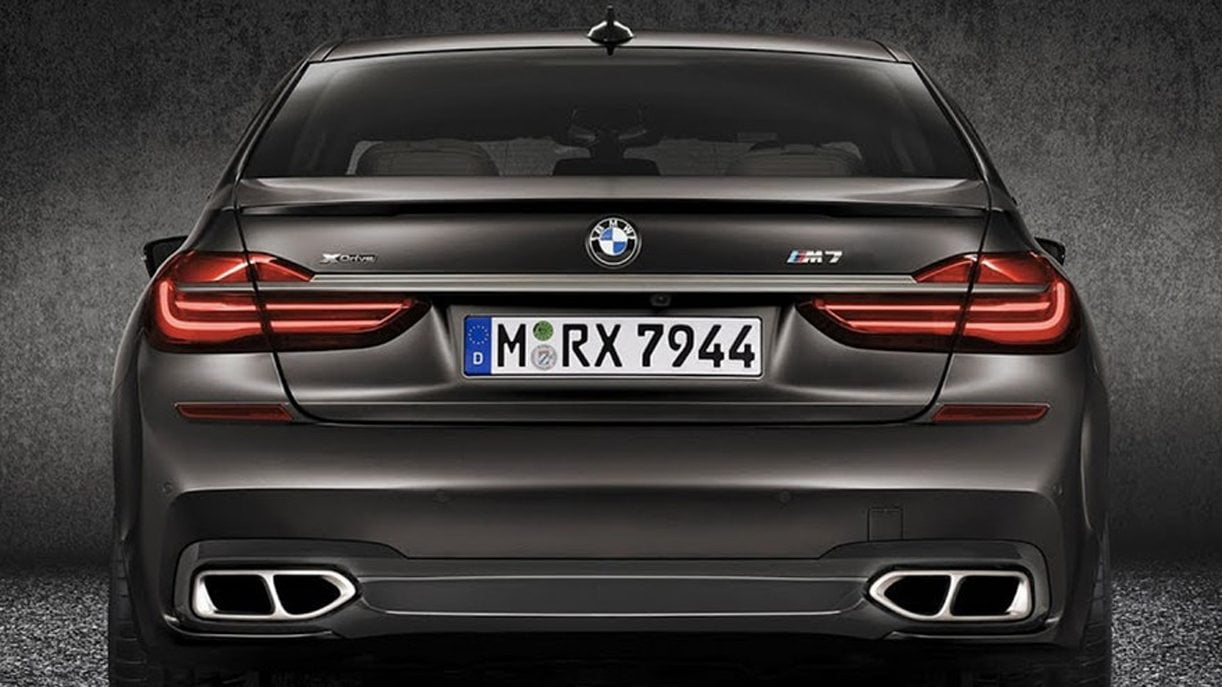 BMW laat M7 registreren – Autointernationaal.nl