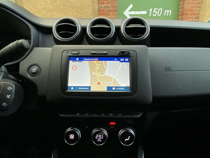 Familieduel: Dacia Duster of Renault Captur? – Autointernationaal.nl