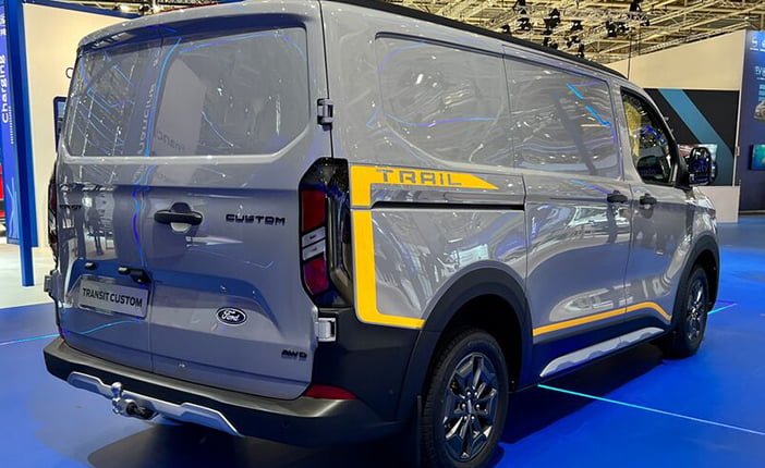 Dit is de nieuwe Ford Transit Custom – Autointernationaal.nl
