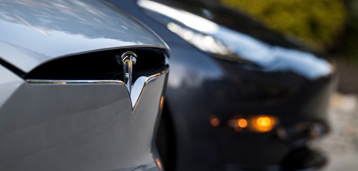 Bij Tesla mogen de duurste modellen rustig oud worden ...