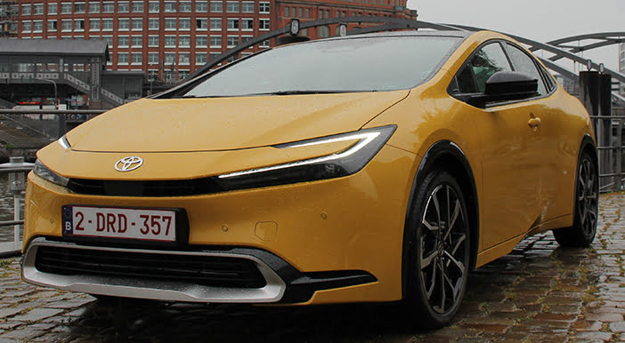 Van een mooi bord kan je niet eten: test Toyota Prius ...