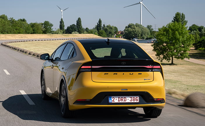 Van een mooi bord kan je niet eten: test Toyota Prius ...