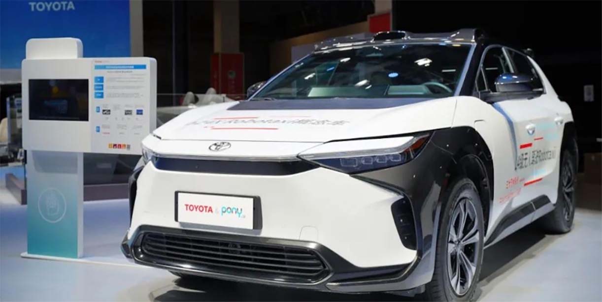 Toyota lanceert Robot-taxi – Autointernationaal.nl