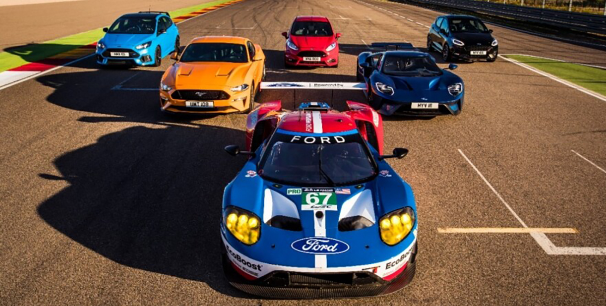 Classic Car Show Maastricht in teken van 120 jaar Ford performance ...