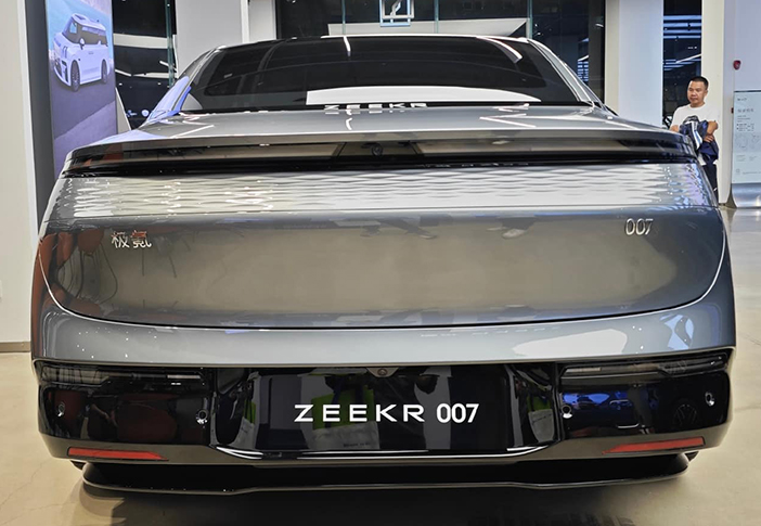 Meer bekend over Zeekr 007 – Autointernationaal.nl