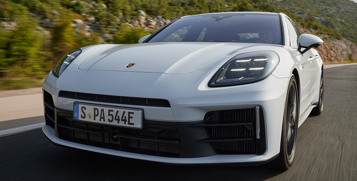 Porsche lanceert 2 nieuwe hybride varianten van de Panamera ...
