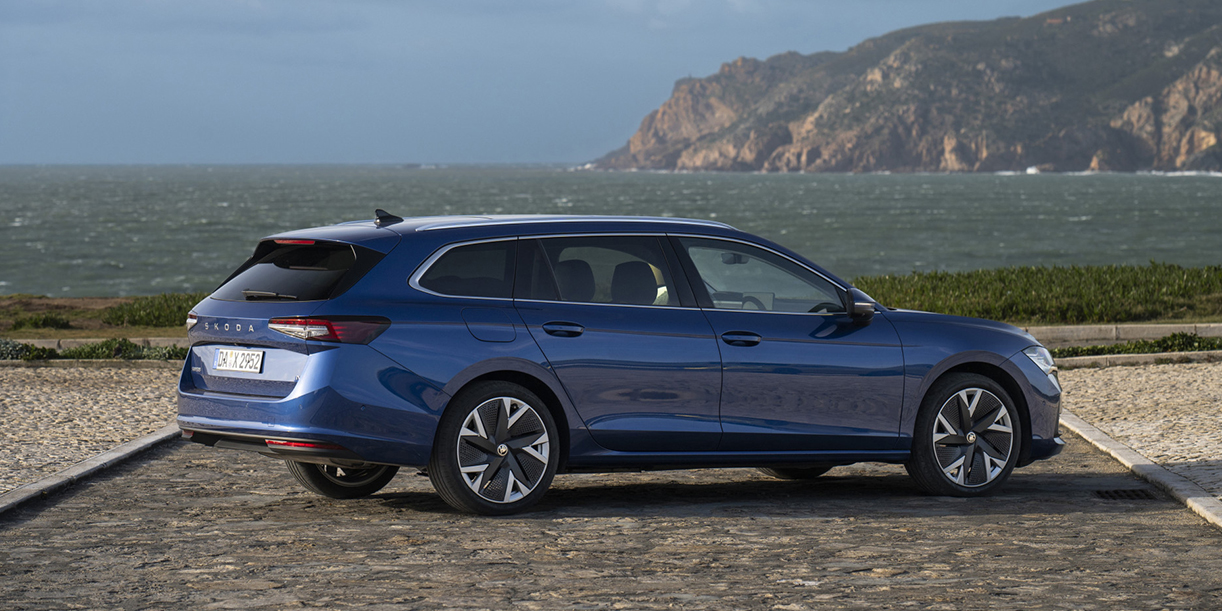 Prijs vergelijking Skoda Superb Combi First Edition – Autointernationaal.nl