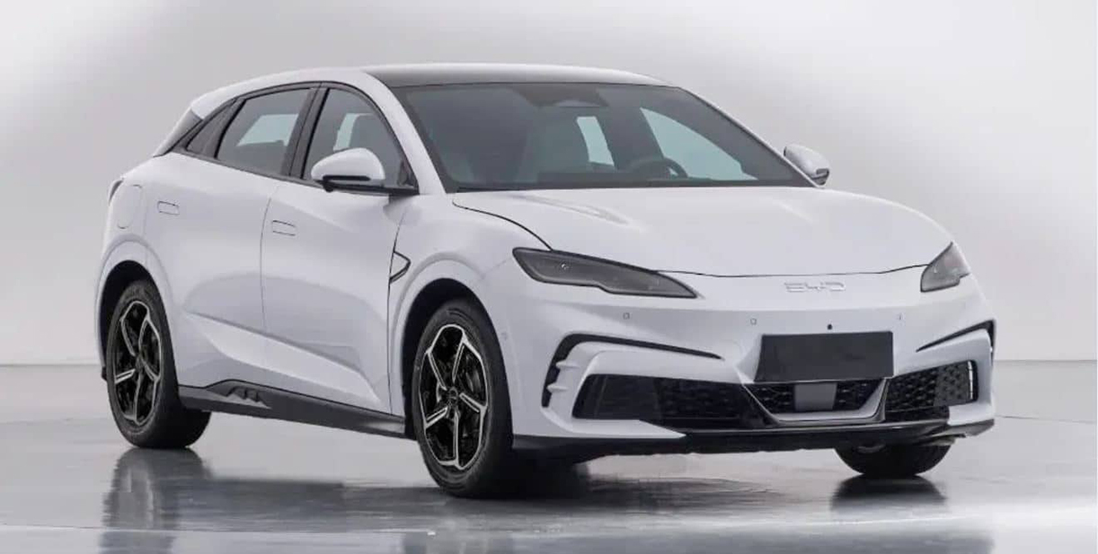 BYD haalt Tesla dit jaar in als grootste fabrikant van elektrische auto ...