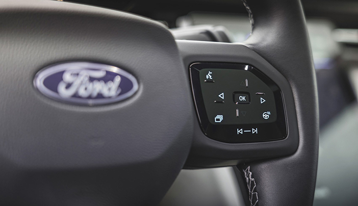 Een prettig rijdende elektrische SUV: test Ford Explorer ...