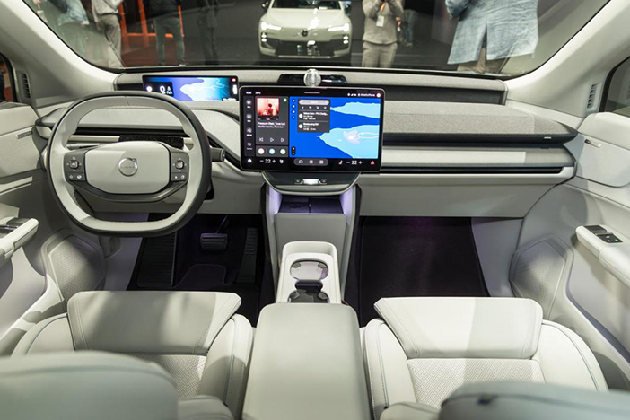 Prijs vergelijking Volvo EX60 – Autointernationaal.nl